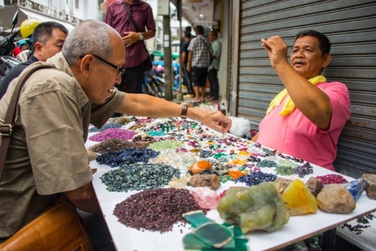 Bangkok Gem Market - Gem Stone Buying Tours Thailand Vietnam